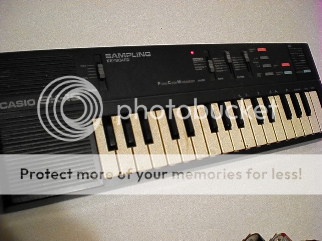 Casio SK-200, Casio SK-10 – sampling keyboards – extremely rare ...